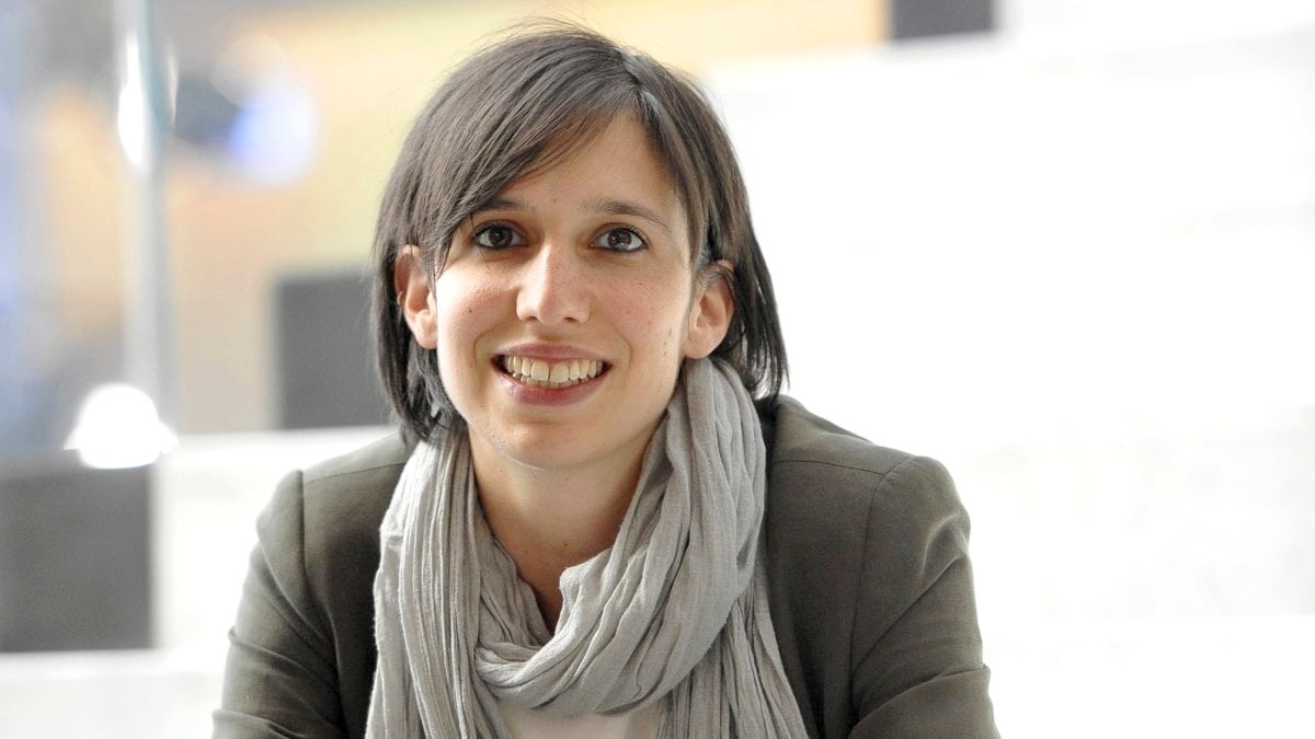 Elly Schlein, 38 anni: è la nuova segretaria del Partito Democratico ...